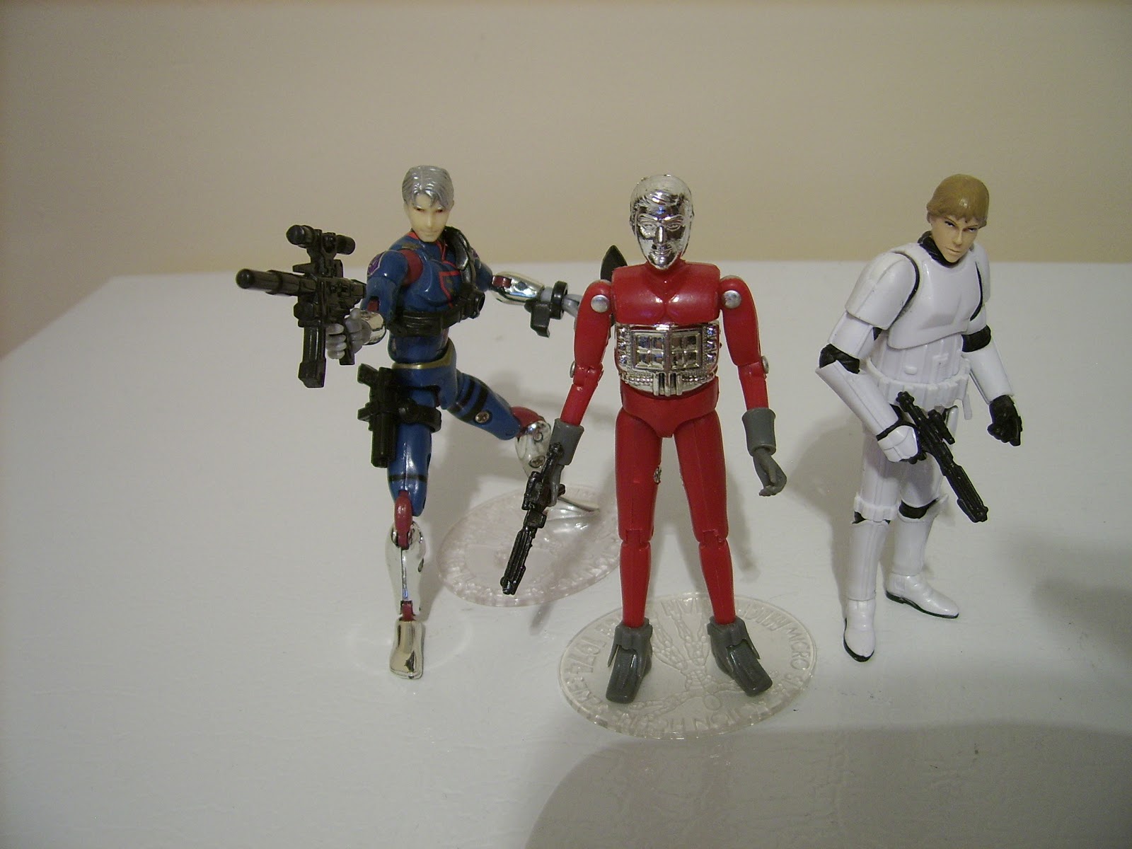 Osh's Space Odyssey: Adventures in Sci-Fi Geekery: Microman Destron Ga'mede