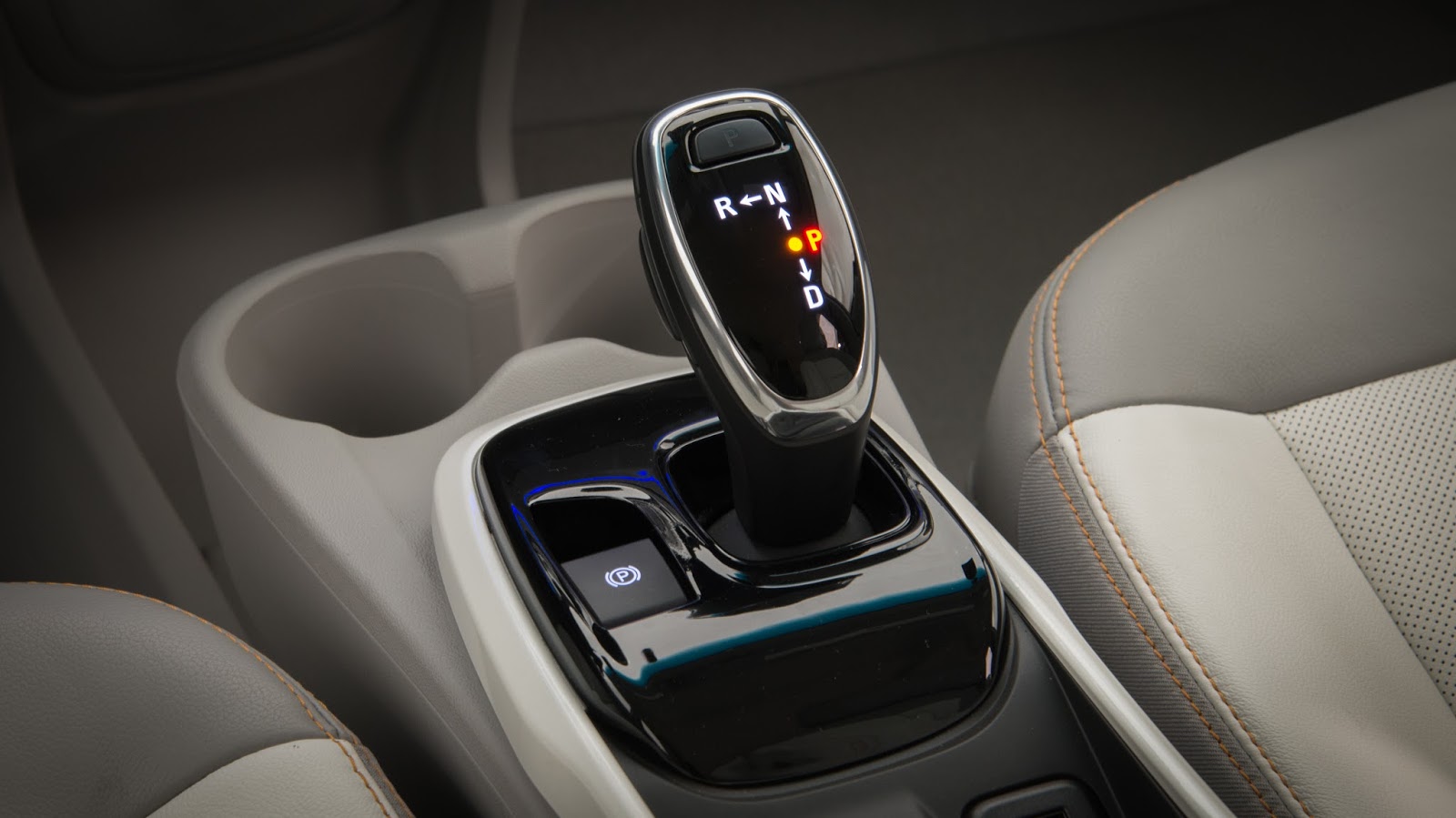 As atrações da Chevrolet: novos Tracker, Bolt e Cruze Sport6, versões ...