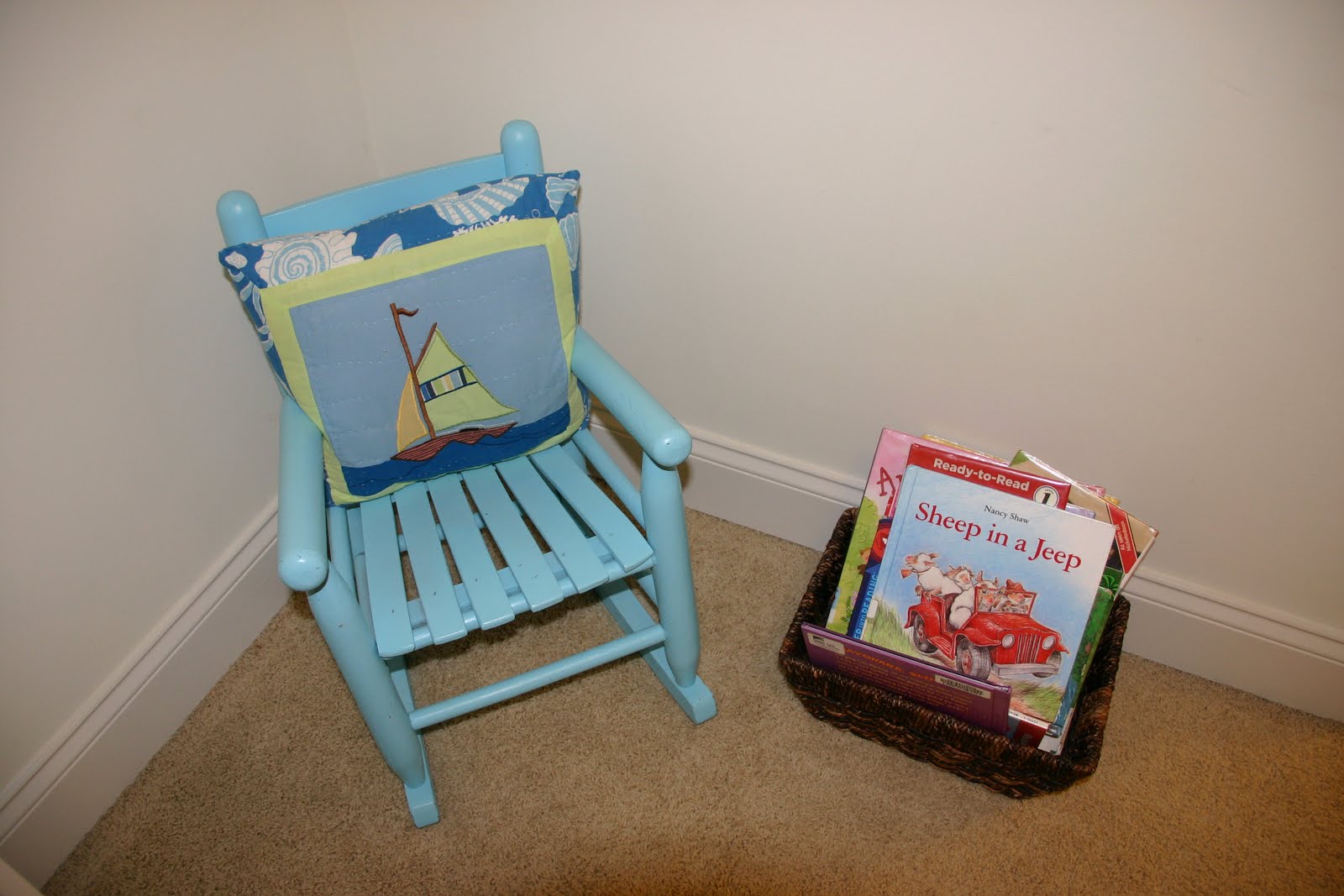 Cottage Blue Designs: Summer Reading Anyone?