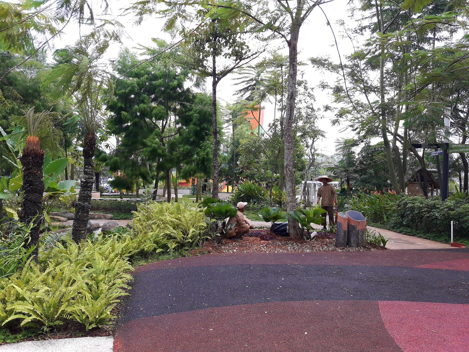 Scientia Square Park