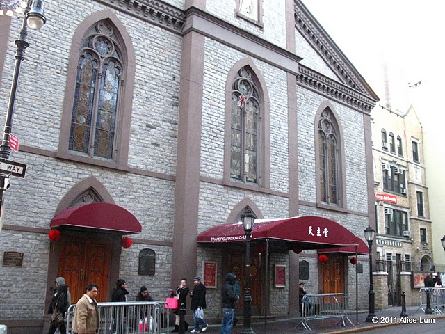 Daytonian in Manhattan: The 1801 Catholic Church of the Transfiguration ...