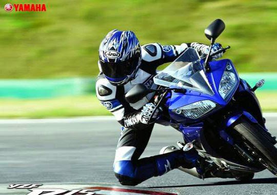 Wah Benarkah Yamaha R15 Bisa Untuk Modifikasi Balap ~ Simple Acre