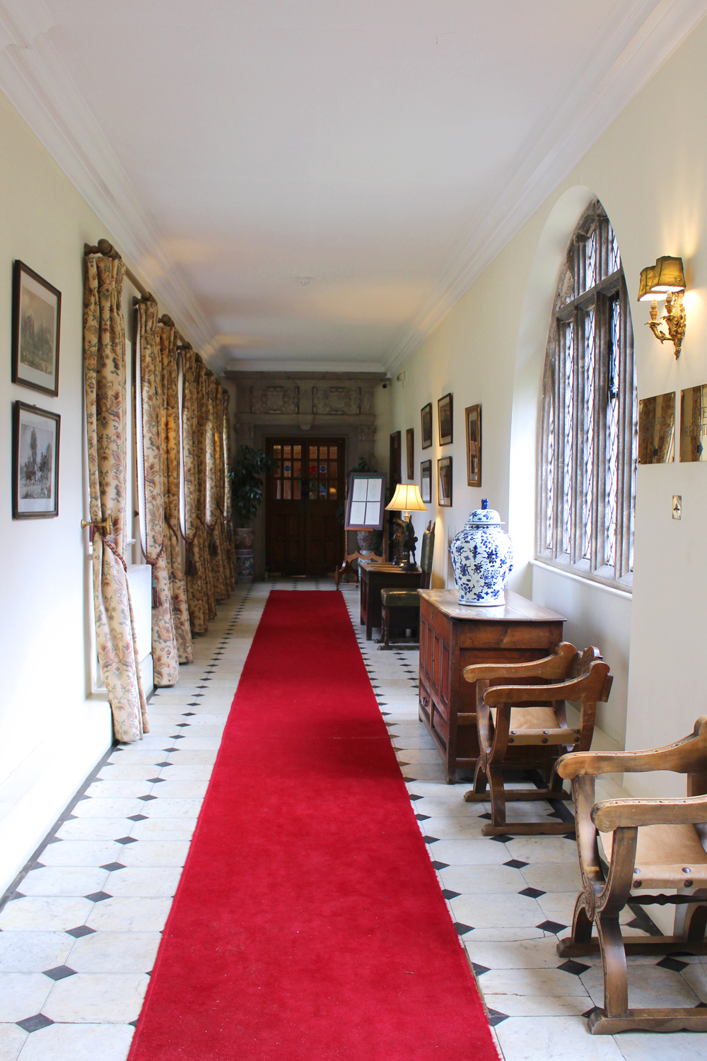 Rushton Hall - Emma Louise Layla