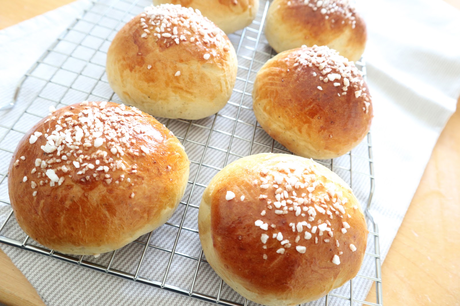 SatunTuulia: Pulla päivässä, kaksi parhaassa