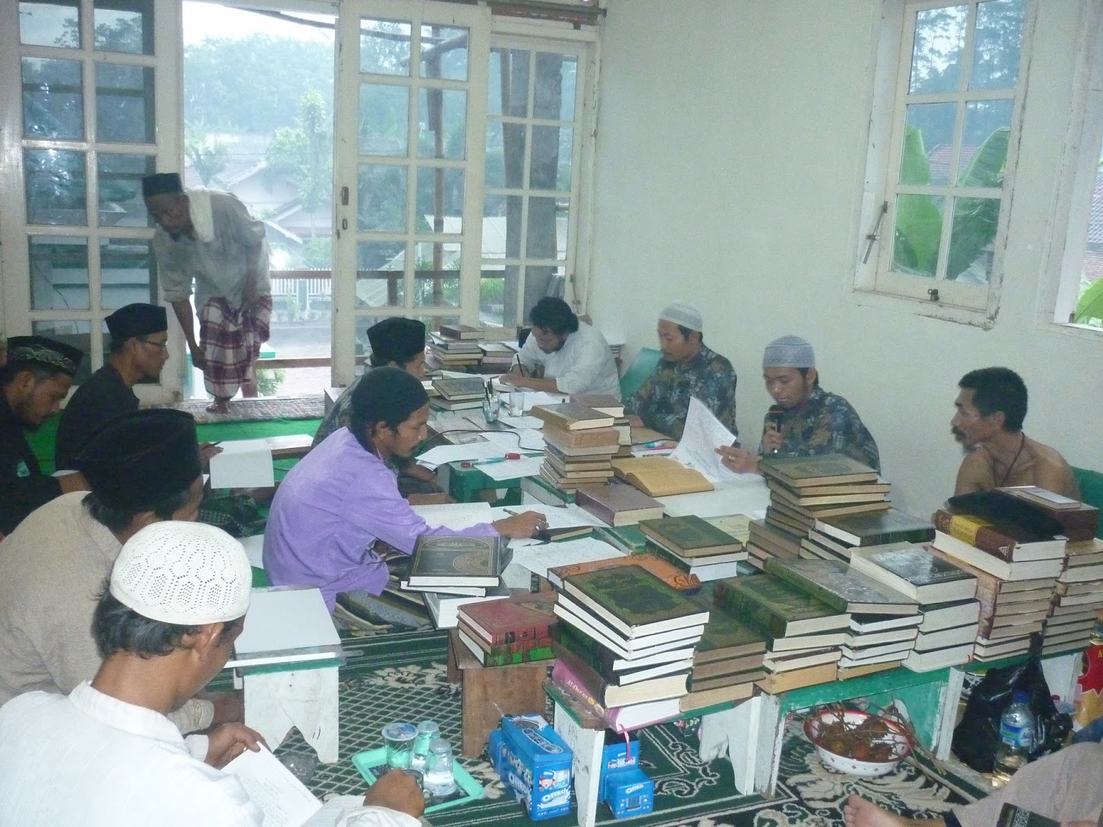 Yayasan Pondok Pesantren UNIQ: DOKUMENTASI KITAB SAMAWI