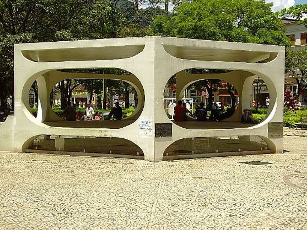 TURISTANDO PELO MUNDO: CARATINGA / CIDADE ESPERANÇA / TERRA DAS PALMEIRAS