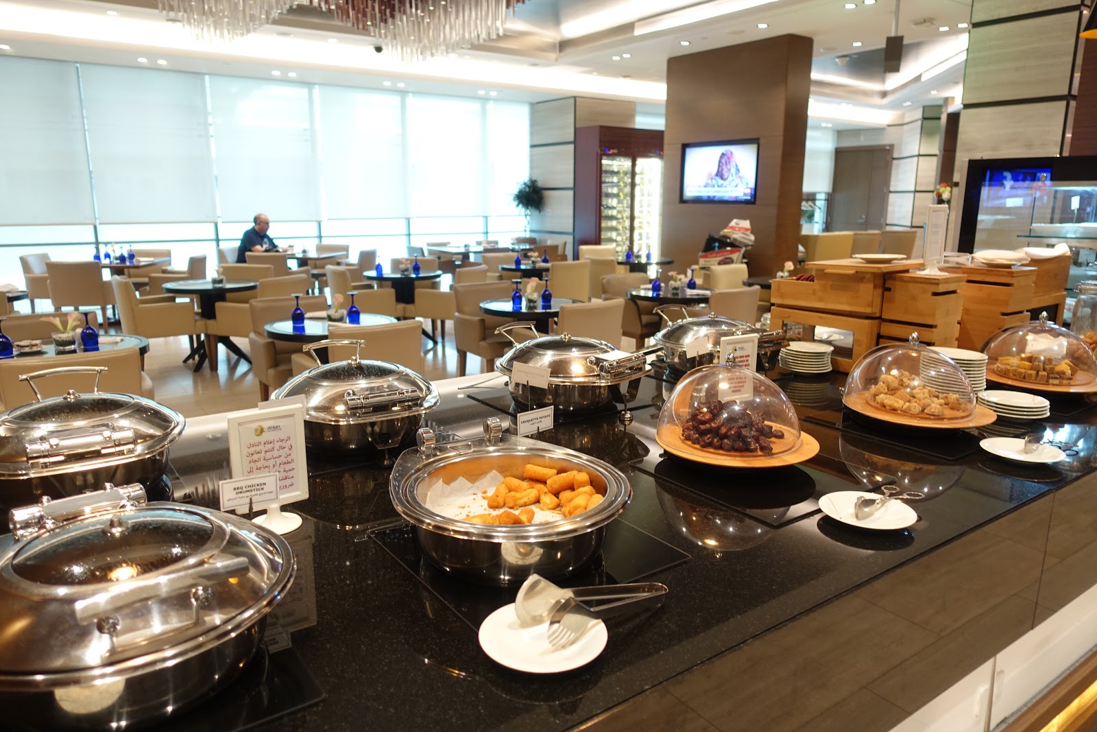 タケマシュラン: Ahlan First Class Lounge／ドバイ国際空港