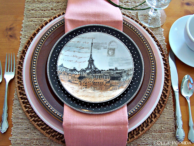Olla-Podrida: European Tour Table Setting