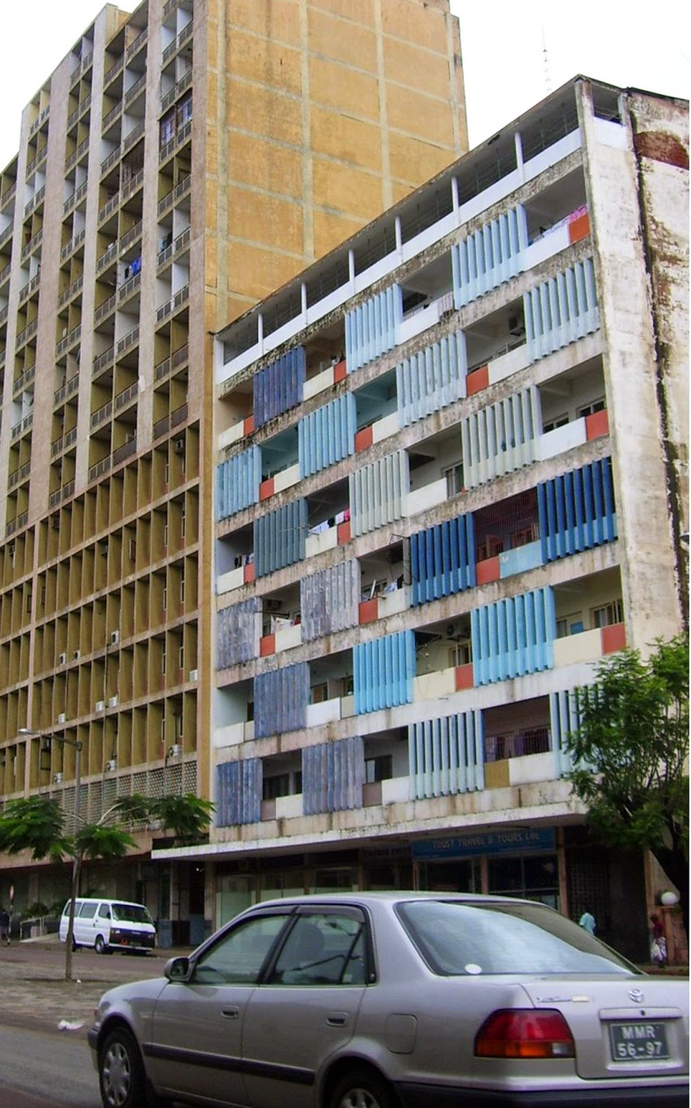 Prédio Costa na 24 de Julho, Maputo