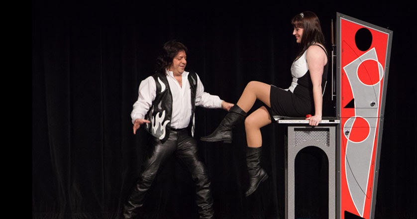 ZigZag Lady Illusion & Pictures Only: Adult Female Illusion Magic Pictures Only