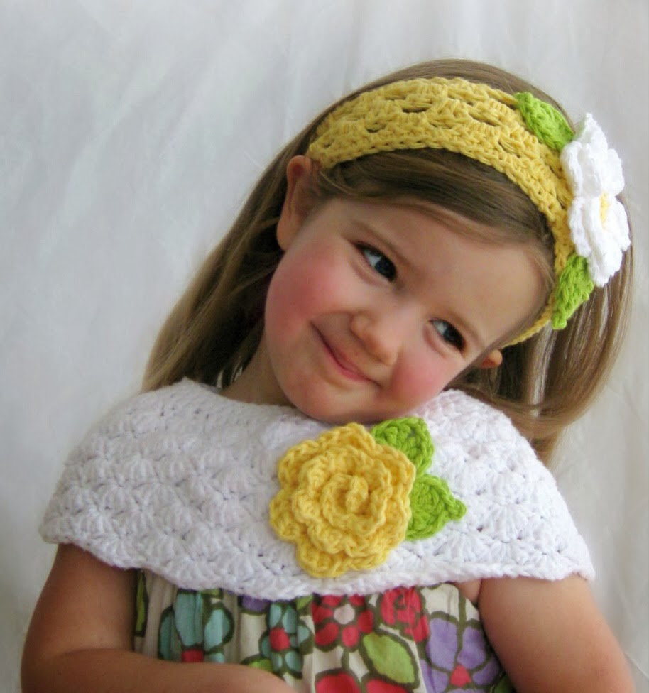 Mi Casa: Girls Crochet Capelet