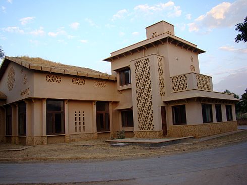 Birds N Beyond: 2 days in Raptor Paradise - Tal Chappar