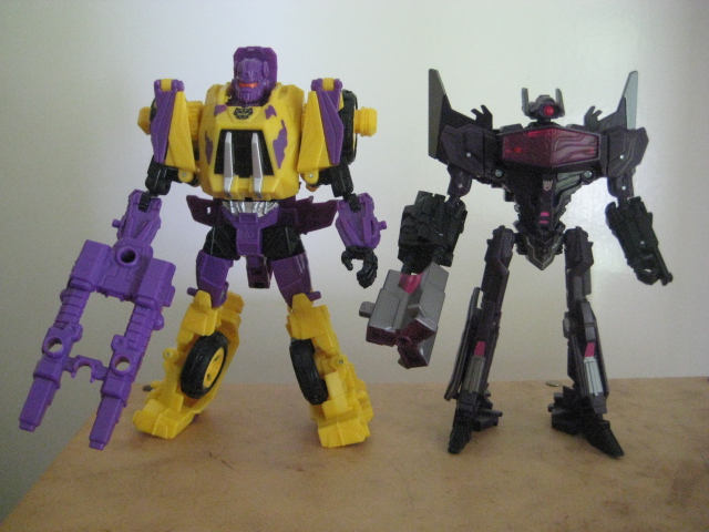 ChCse's blog: Toy Review: Transformers Generations FOC G2 Onslaught