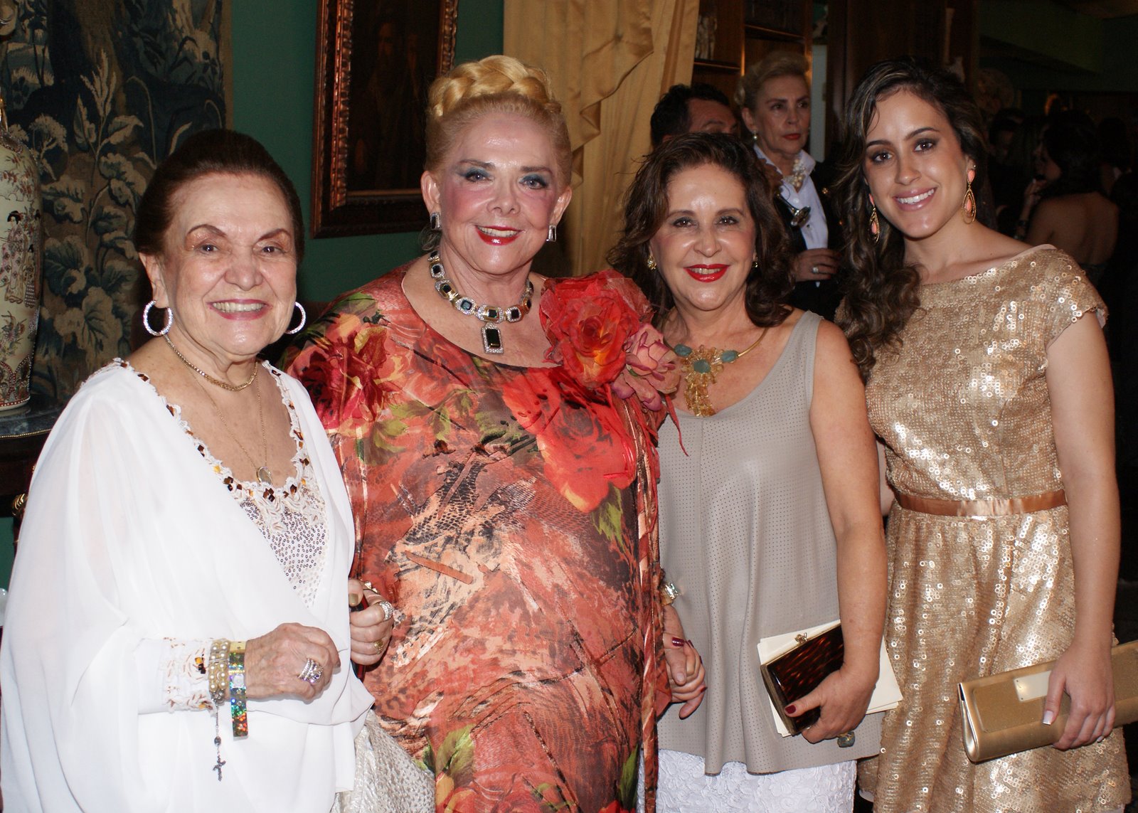 CIRCUITOBRASIL: REVEILLON DA REGINA LEMOS GONÇALVES, O MAIS GLAMUROSO ...