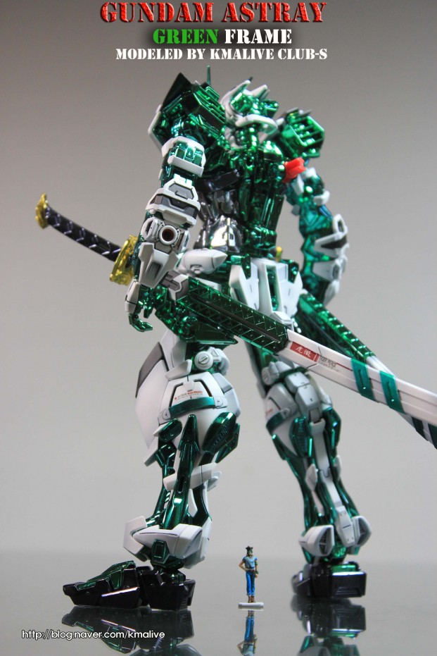Custom Build: MG 1/100 Gundam Astray "Green Frame"