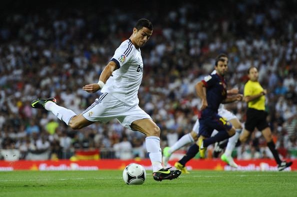 pictures Cristiano Ronaldo vs Barcelona Super Cup August 29, 2012 in Madrid