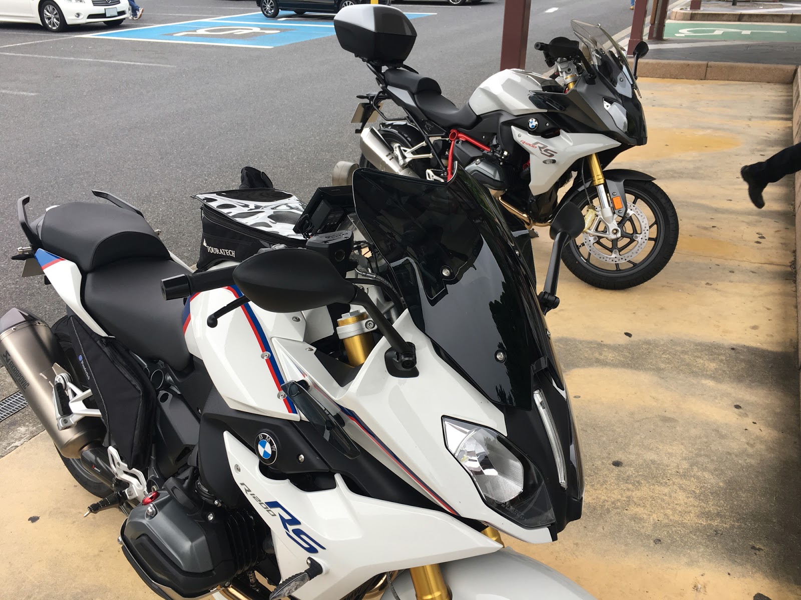 月と星: BMW K13R → R12RS_Gに！