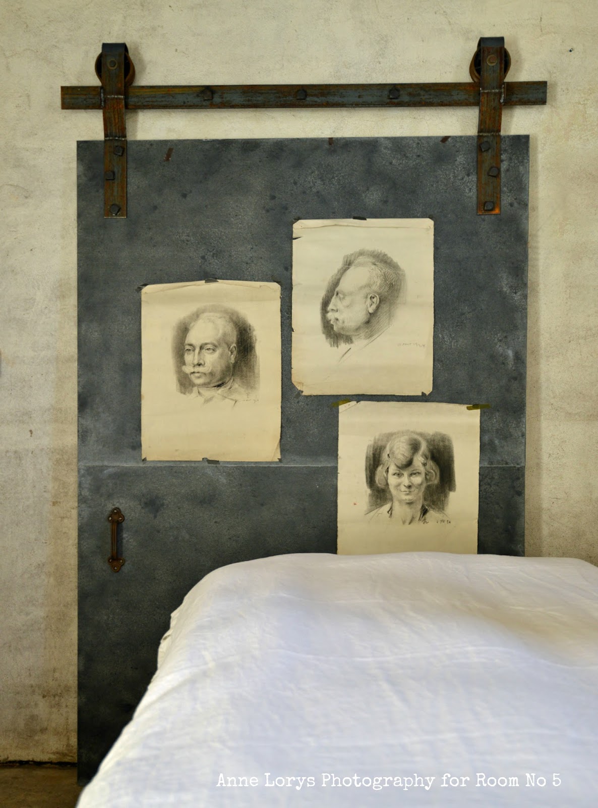 Fiona and Twig: Room No 5