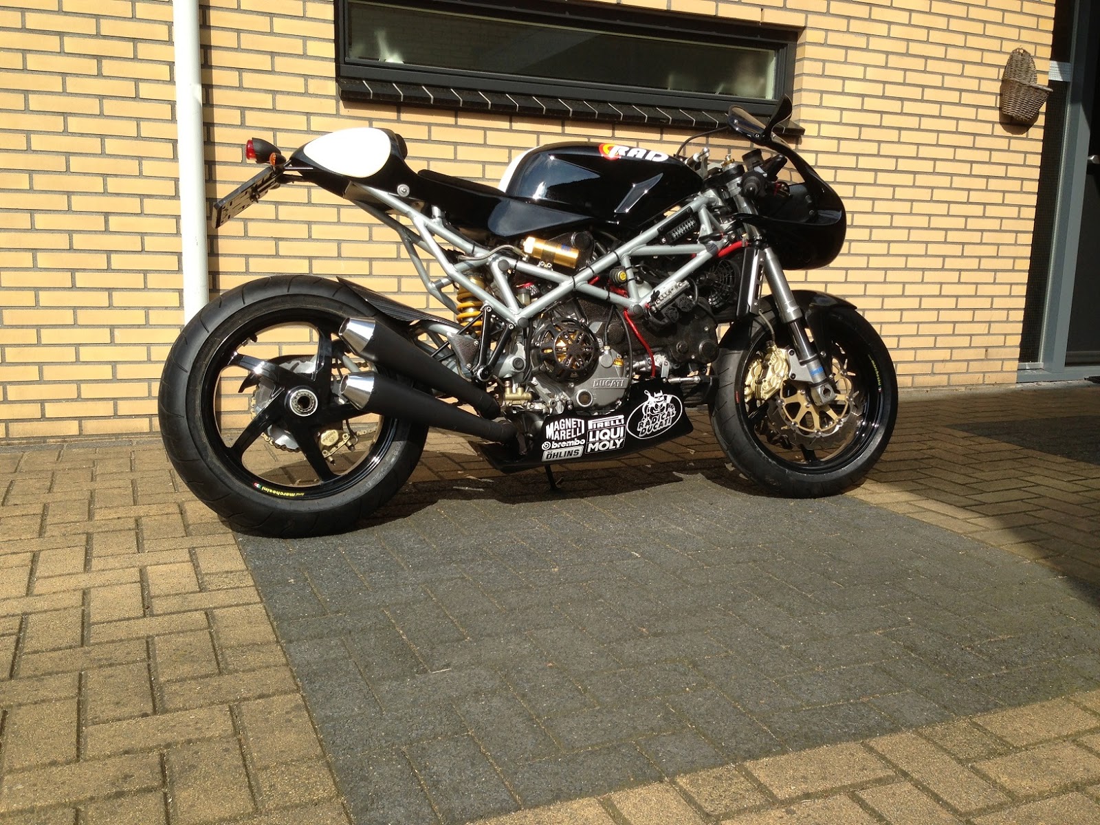 Radical Ducati S.L.: From Holland Ferry "Radicalize" his ST4S