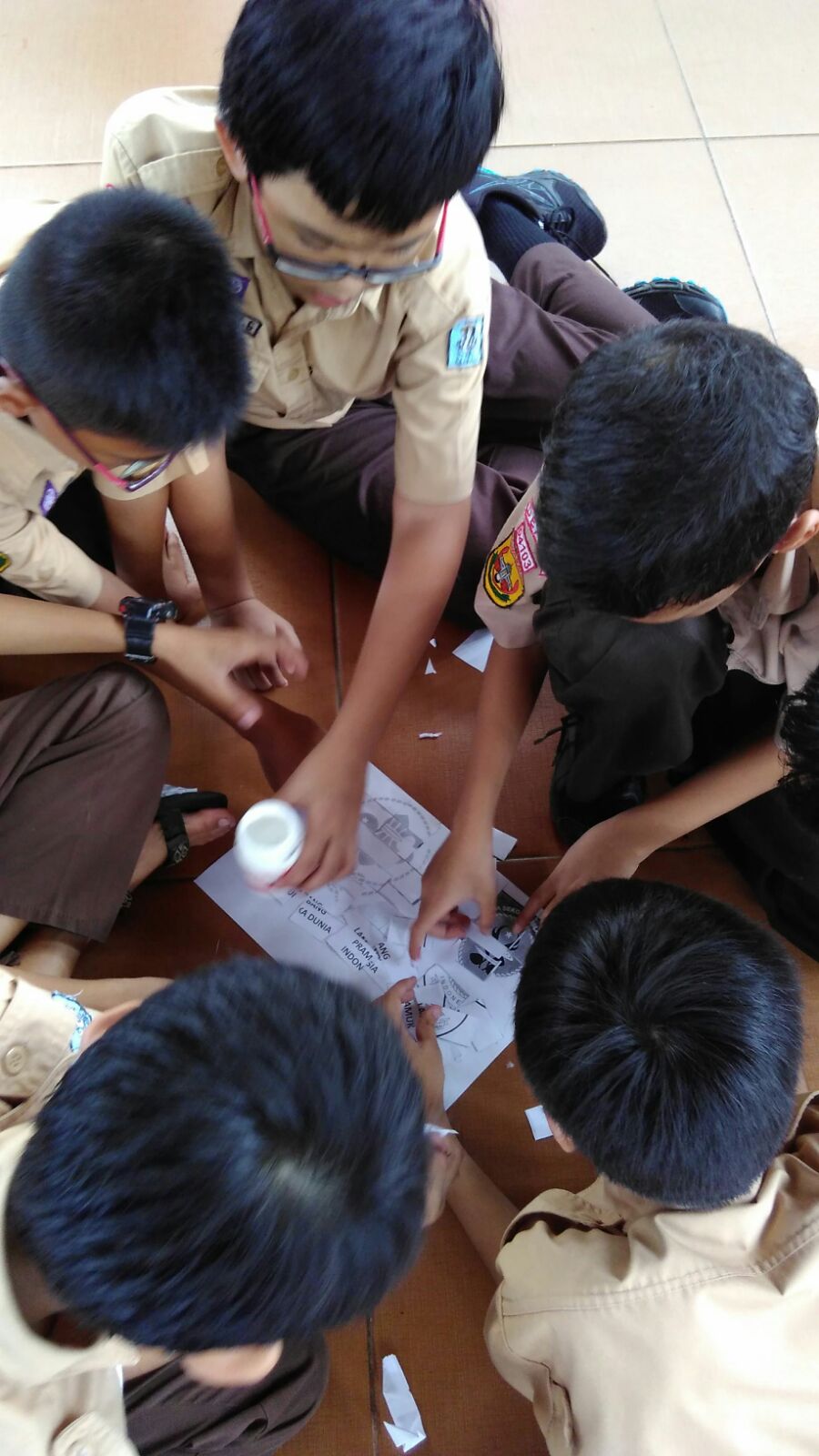 Galeri Foto : Mengenal Lambang Pramuka lewat Puzzle ~ Pramuka SDIT ...