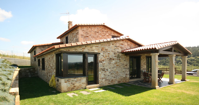 Construcciones Rústicas Gallegas: En el campo