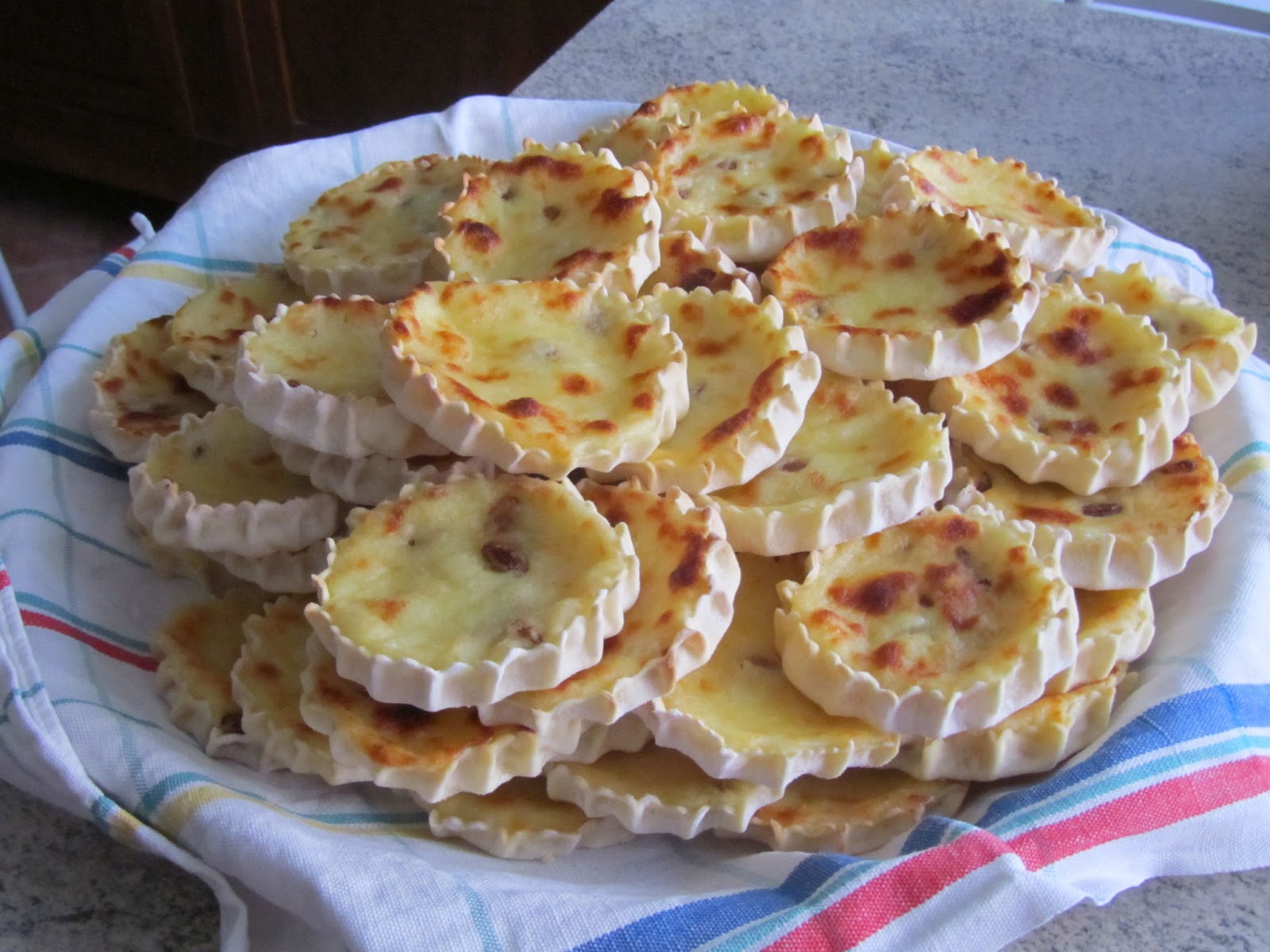 Faccio Cose Vedo Gente: Le formaggelle: il dolce di pasqua per eccellenza