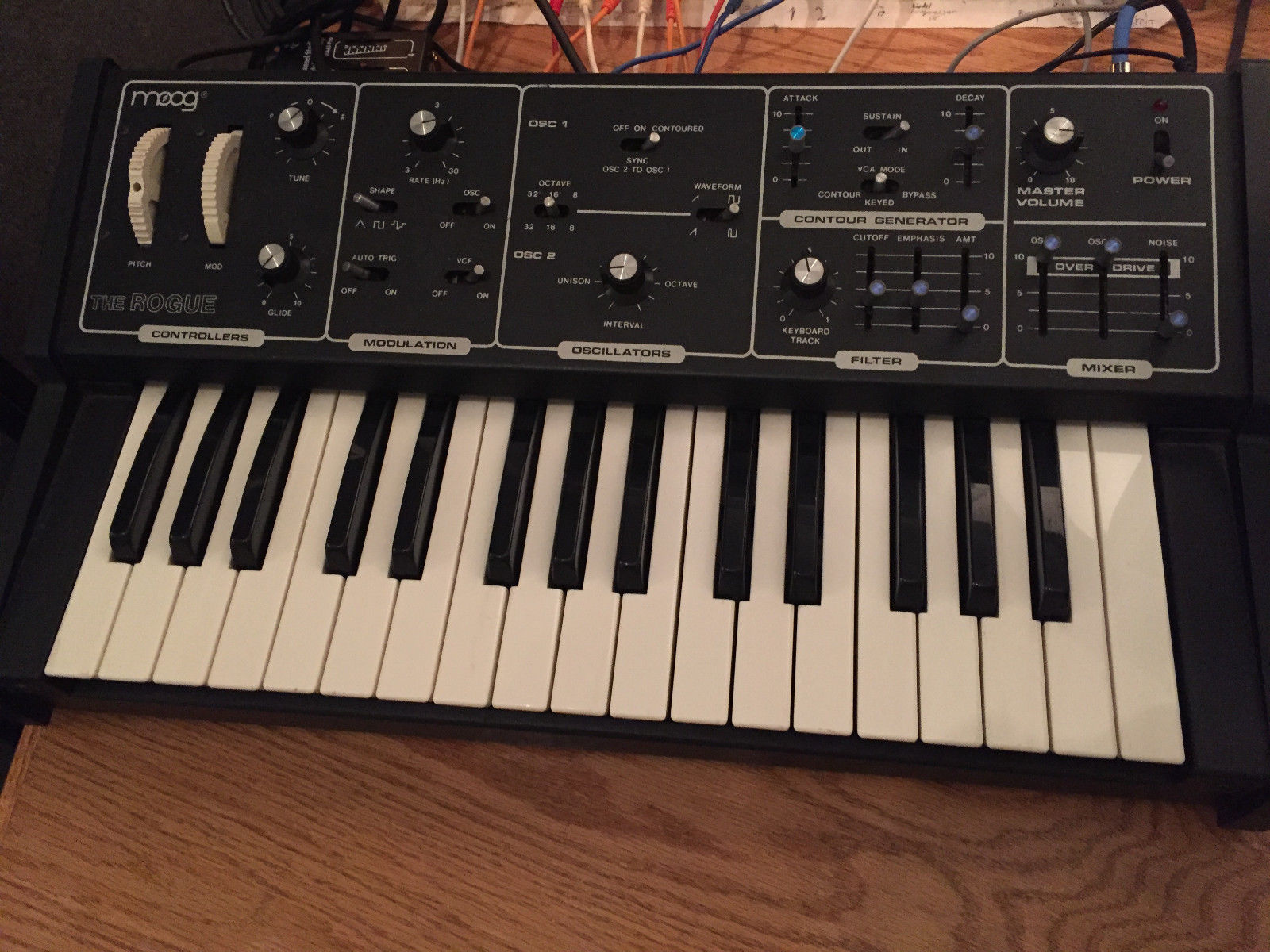 MATRIXSYNTH: MOOG ROGUE SN 10 87