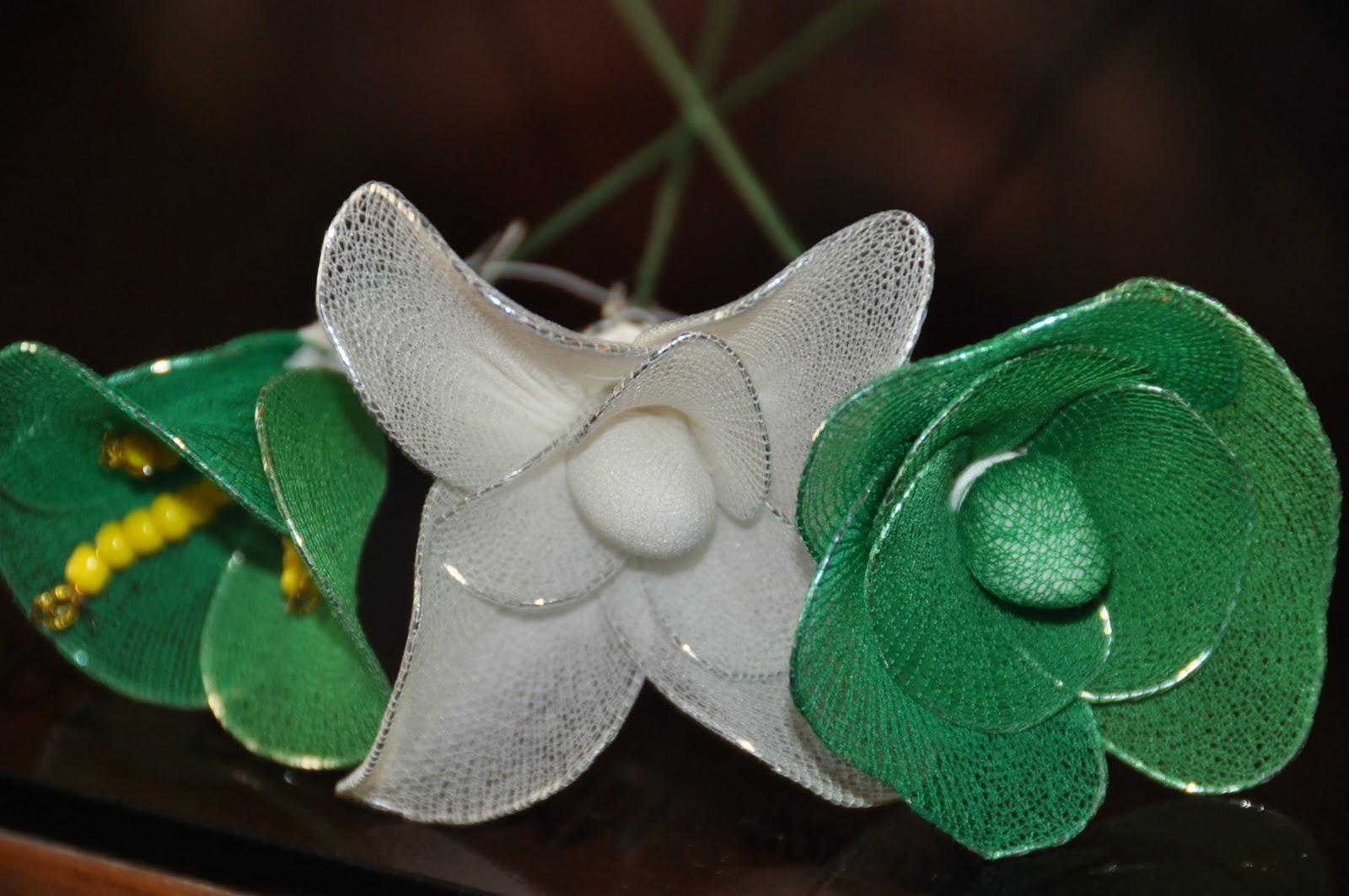 Luv For Krafts: Stocking/Nylon Flower Making