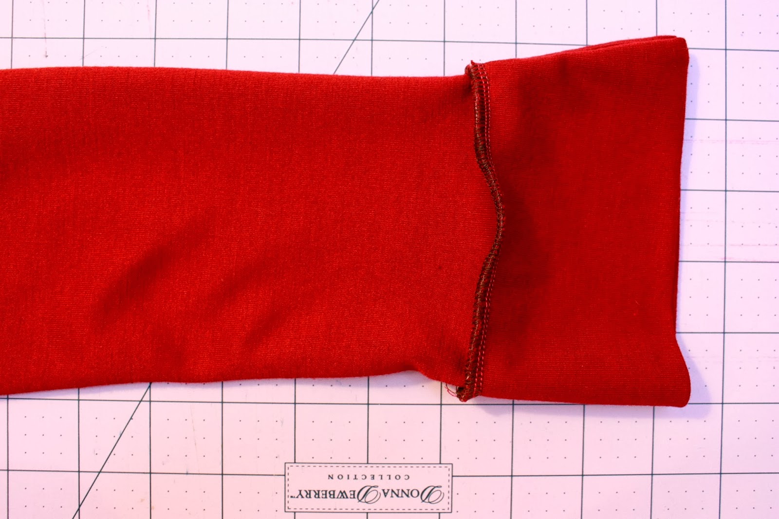 Zaaberry: Boatneck Lady Skater and French Cuff TUTORIAL