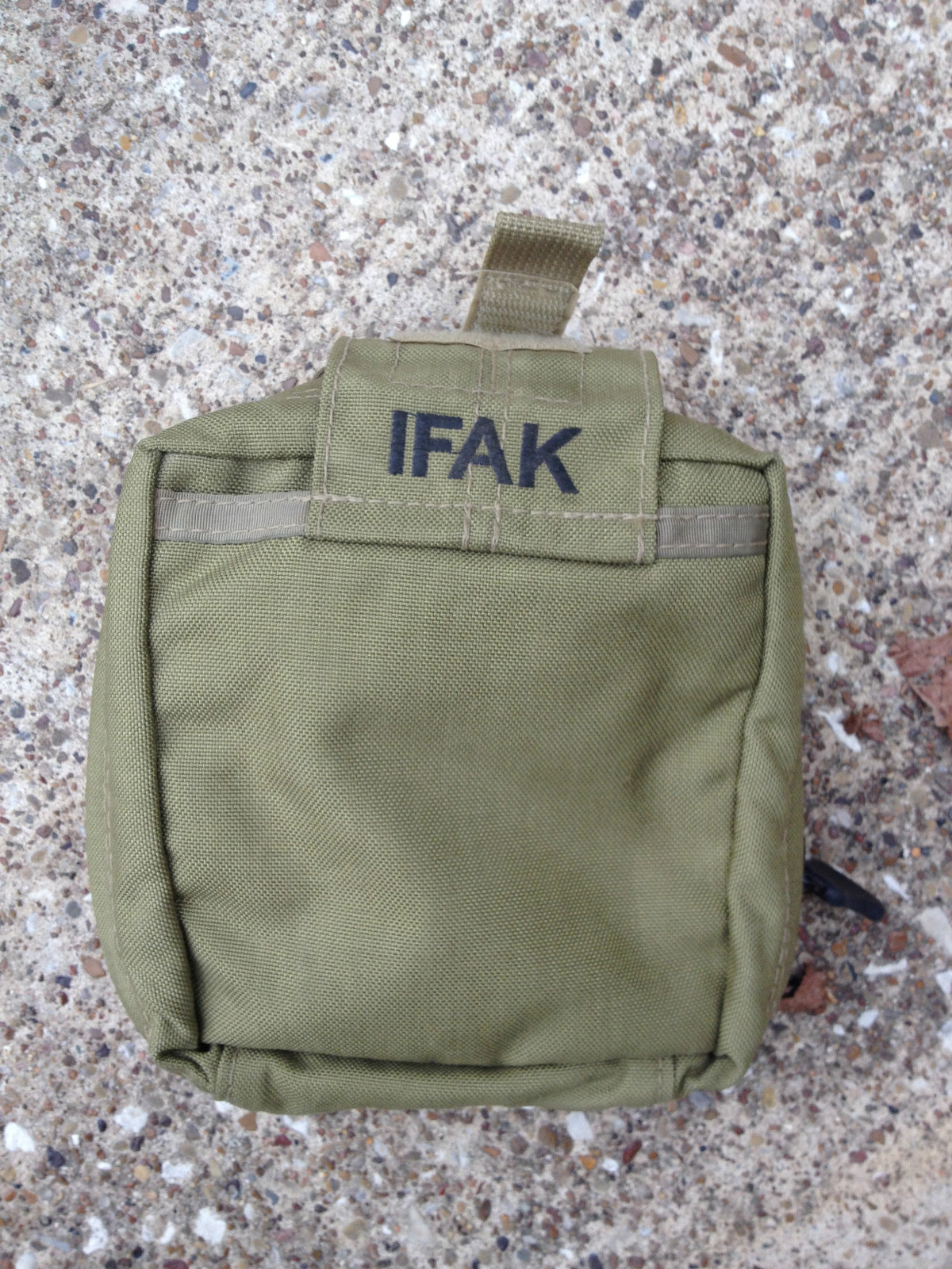 Webbingbabel: S.O.Tech SOF Individual Medical Aid pouch w / Insert