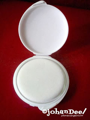 Pigeon Baby Pressed Powder :)) | ©johanDee/