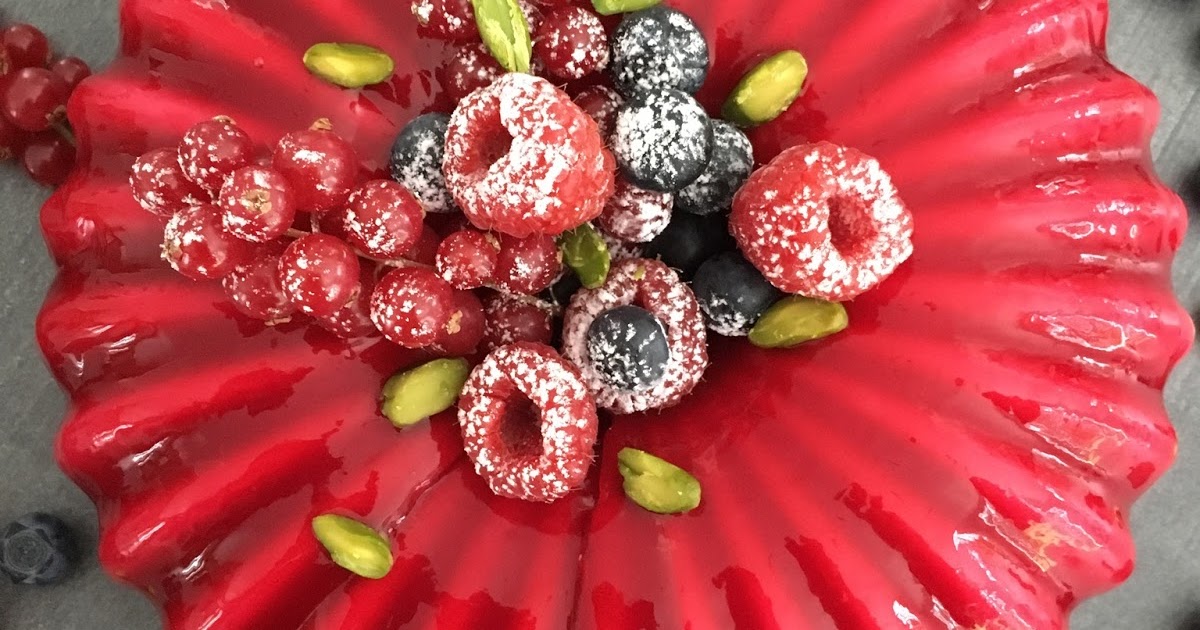 Entremet Pistache et Fruits rouges - En-K de gourmandises