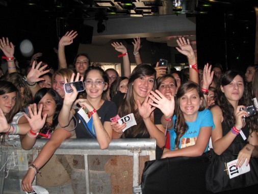 One Direction: BRING 1D TO ME - ITALY (Photos) ~ DISNEY STAR UNIVERSE