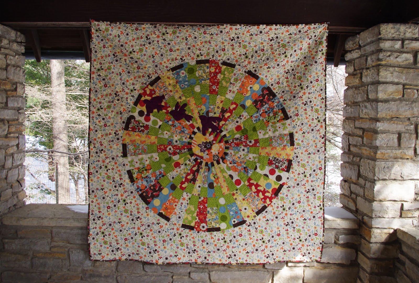 Freebird Circle Quilt - Ahhh...Quilting