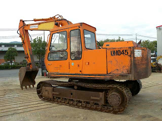 Sheng Weng Heavy Equipment & Parts Trading.: Used Hitachi UH045-7 ...