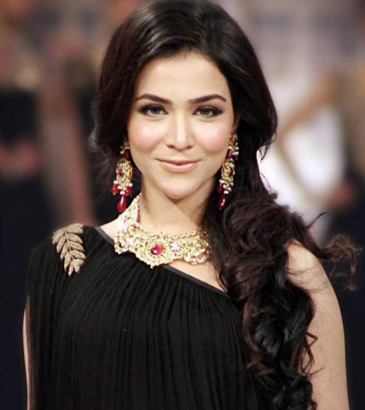 Most Beautiful TV Queens in Pakistan / So Beautiful Girls In Pakistan ...