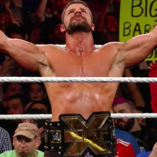Bobby Roode Backstage at WWE SmackDown (Photo) - Wrestling Attitude