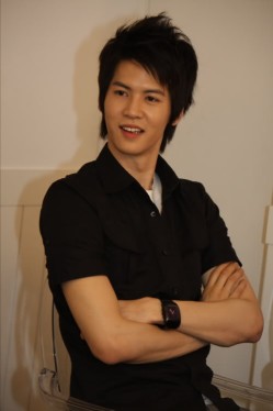 Adoramos Asia en general: Jung Eui Chul