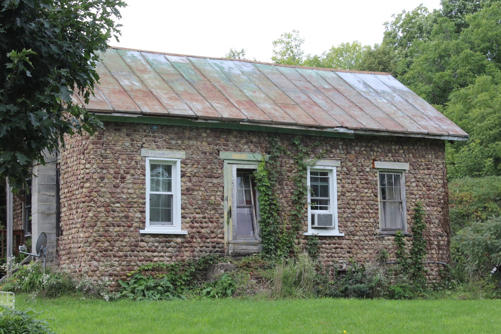 Cobblestone Buildings of North America: Cobblestone Structures in New ...