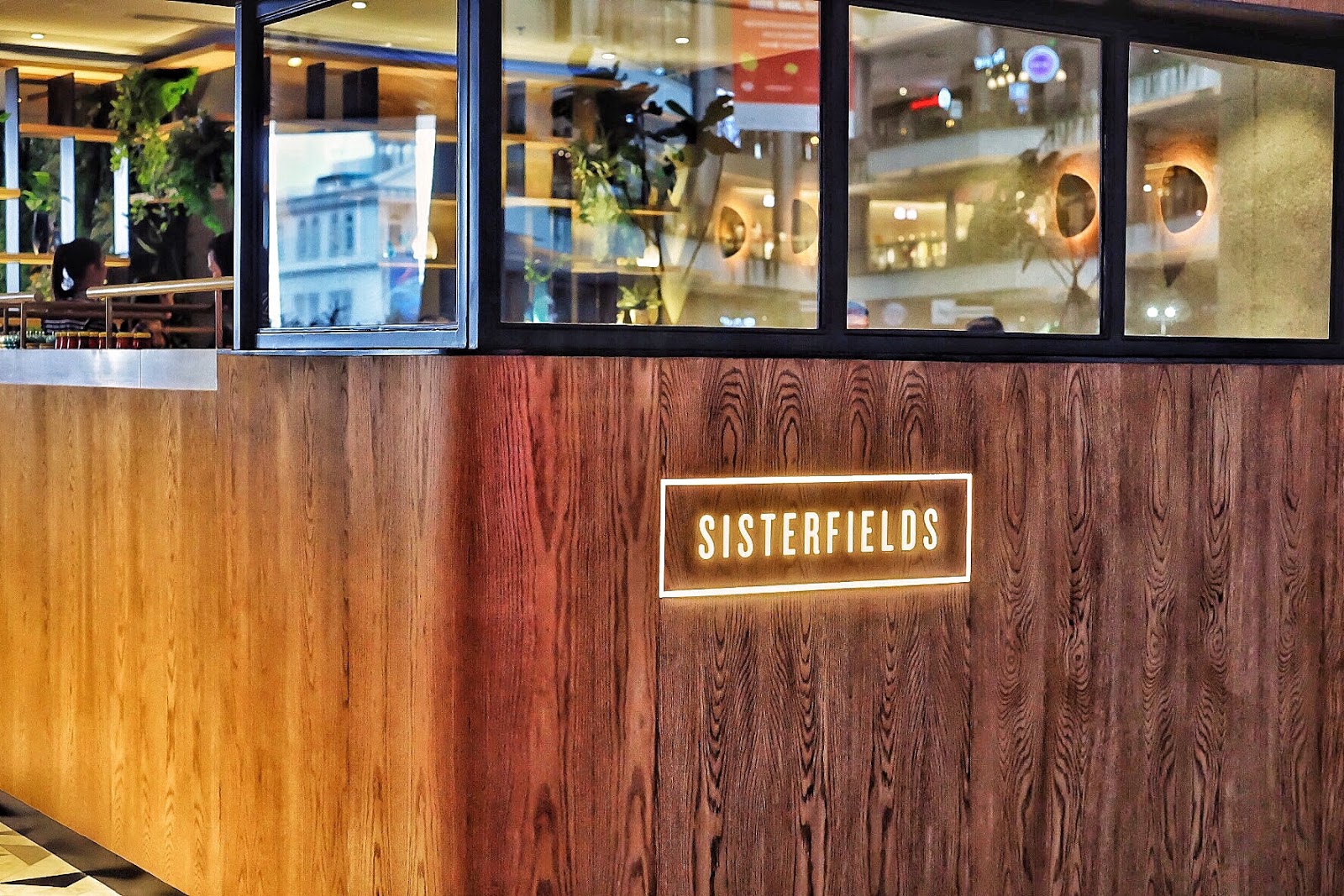 [FROM BALI TO JAKARTA] SISTERFIELDS JAKARTA