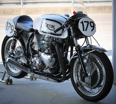 GeekBobber: Triton Racer