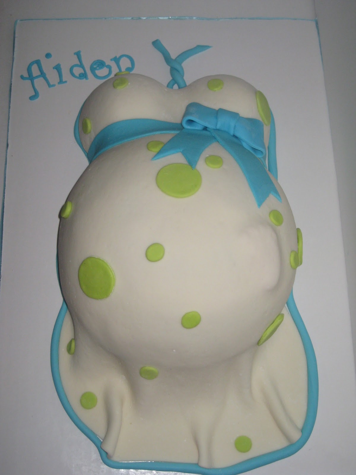 Cakes by Candice