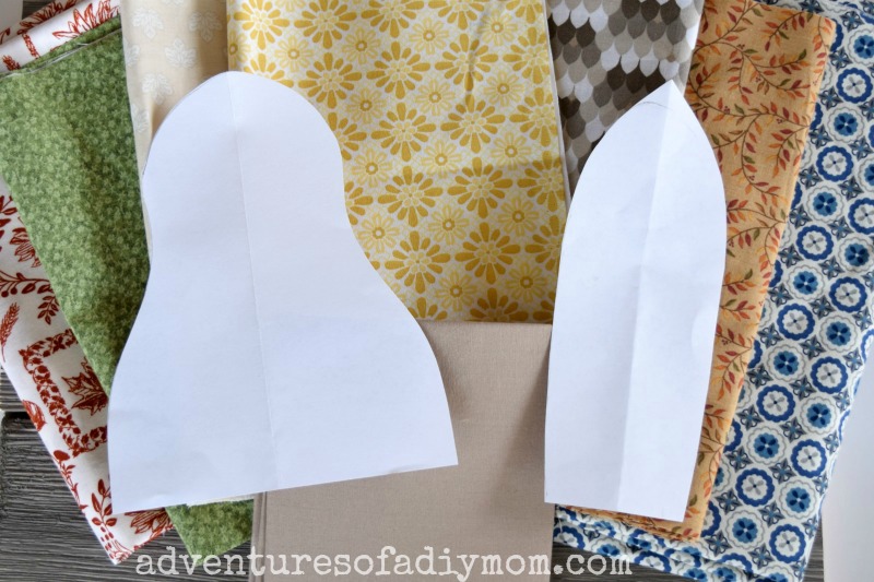 DIY Thanksgiving Home Decor - Fabric Turkey Craft - Adventures of a DIY Mom