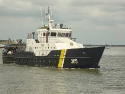 KAPAL PENGAWAS PERIKANAN | IKAN DAN LAUT