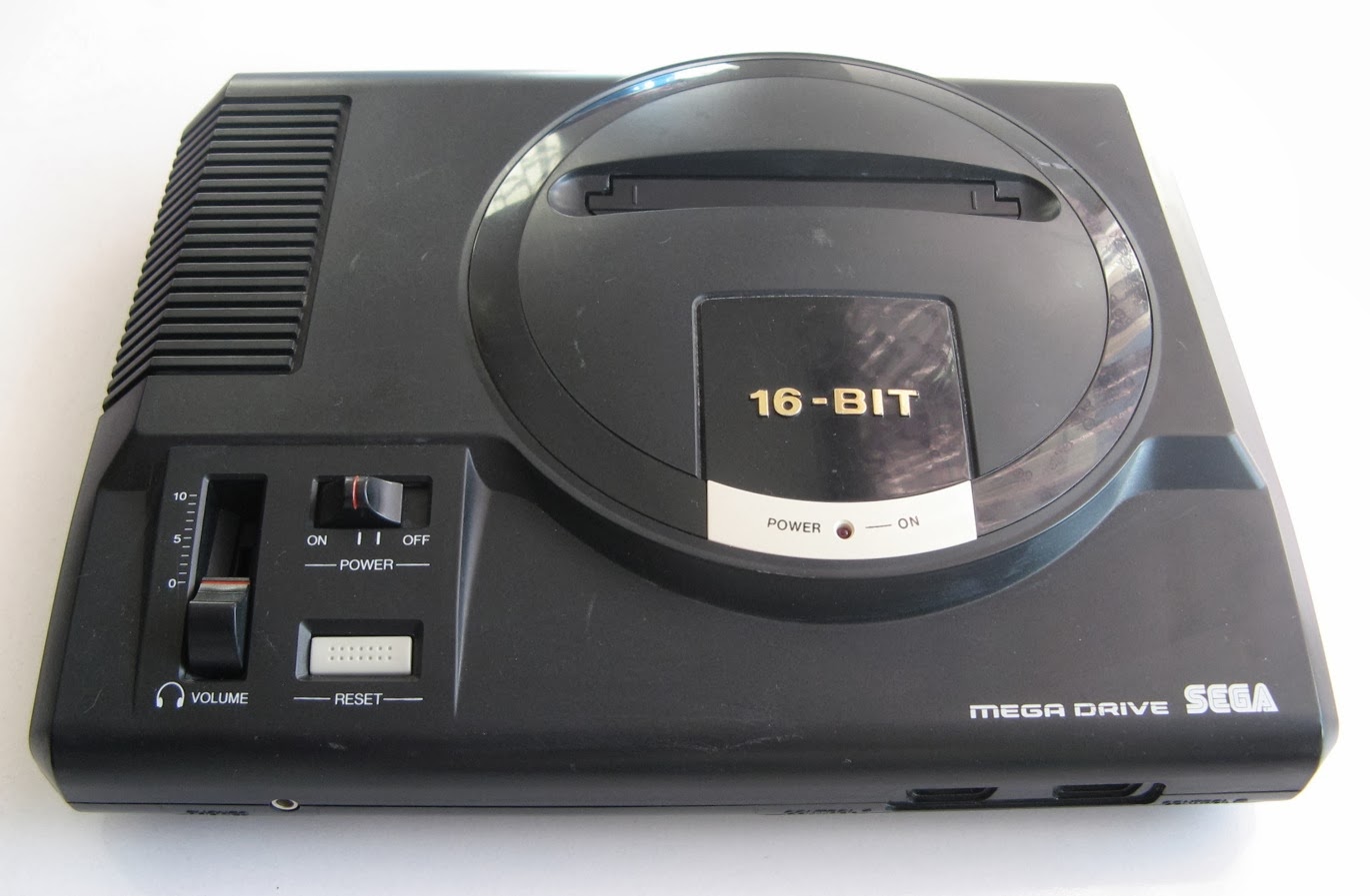 Retro Oyun Konsolu (Sanal) Müzesi: SEGA Mega Drive/Genesis