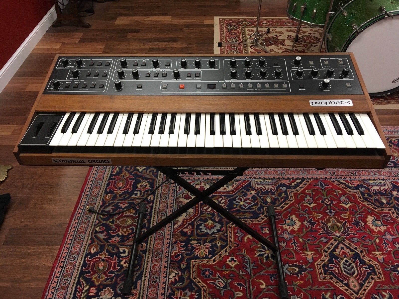 MATRIXSYNTH: Sequential Circuits Prophet-5 Keyboard Synthesizer SN 4341