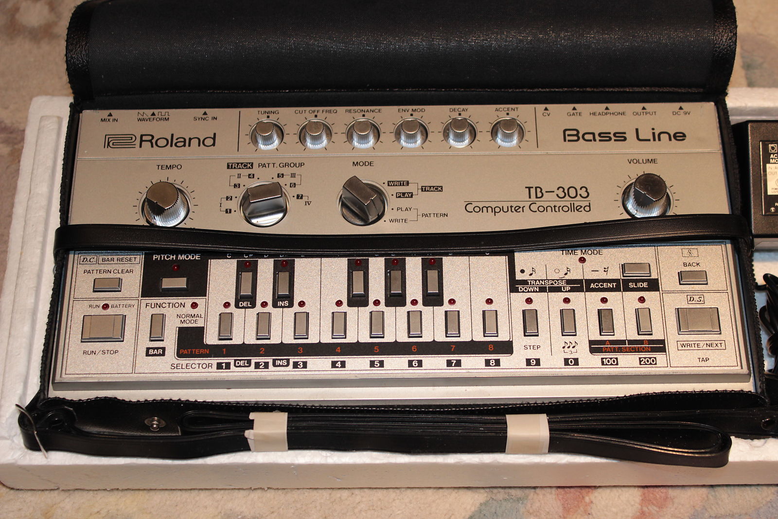 MATRIXSYNTH: Roland TB-303 w/ Original Box & Black Gig Box