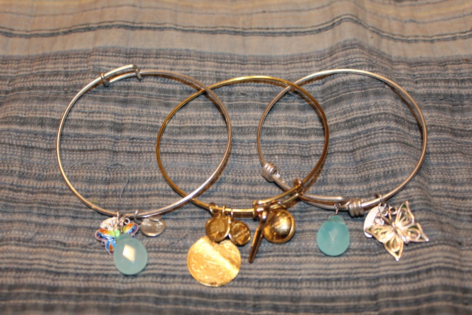 Living The Small Life: Jewelry Mish-Mash