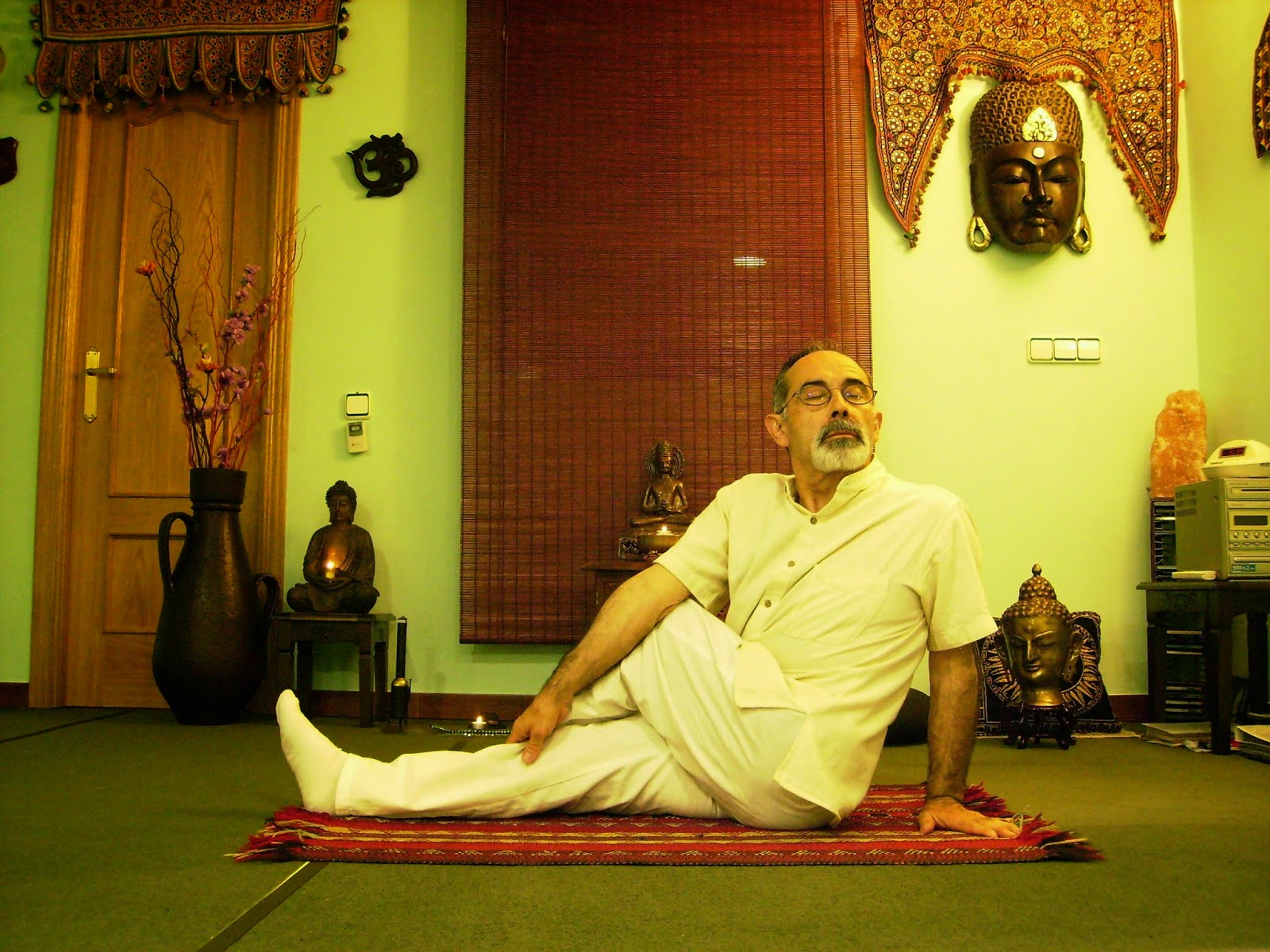 Yoga Alcorcón Maitreya embarazadas y para todos los niveles : YOGA ...