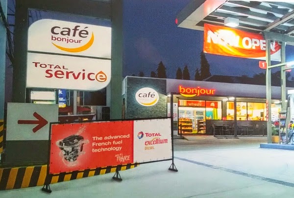 Woman In Digital: TOTAL Excellium: Eco-Friendly Diesel